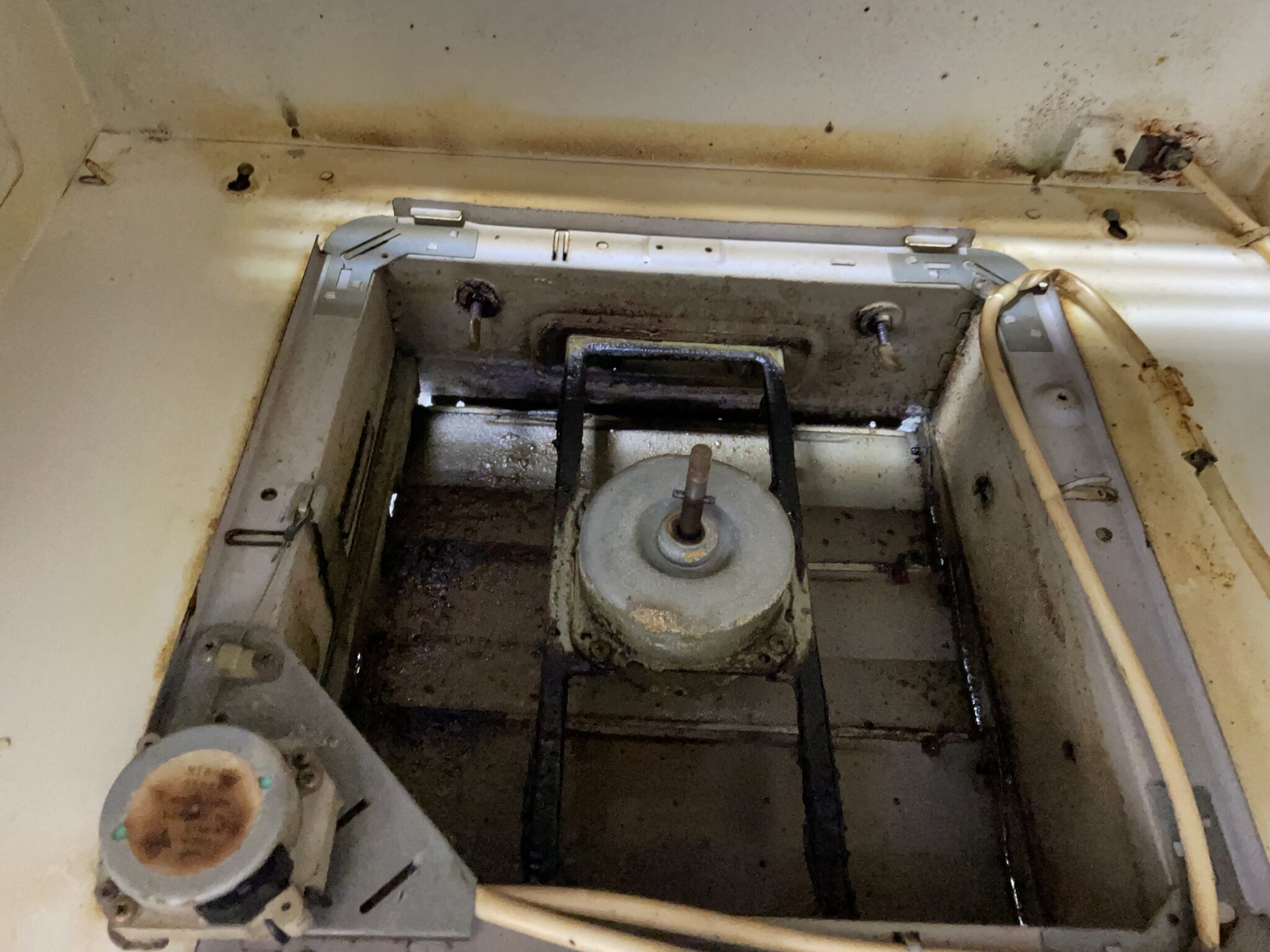 タカラスタンダード レンジフードVDS-60 換気扇本体部の交換 | ポッタブグリーン